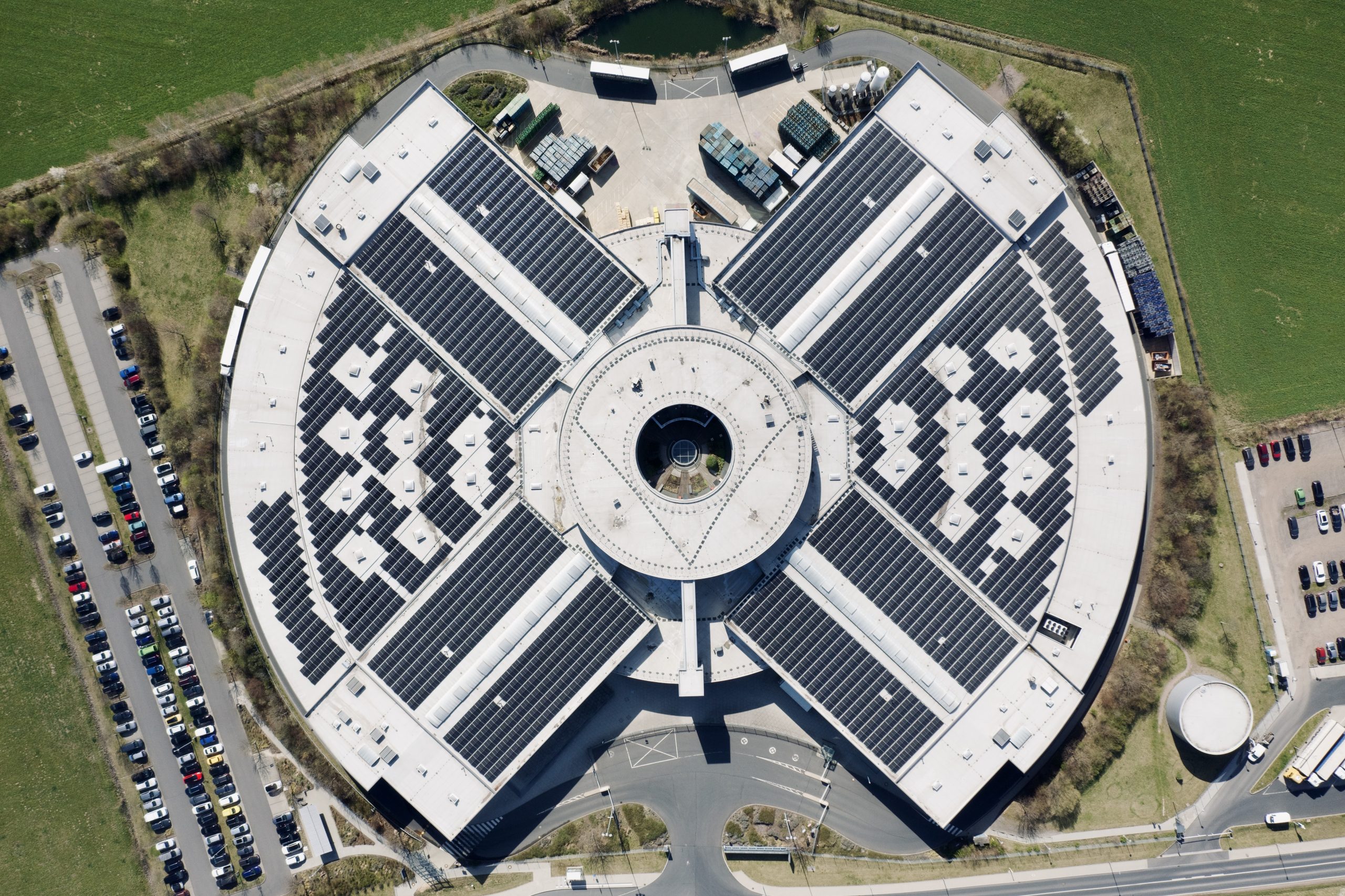 1.9 MWp for Purem by Eberspächer | CUBE CONCEPTS